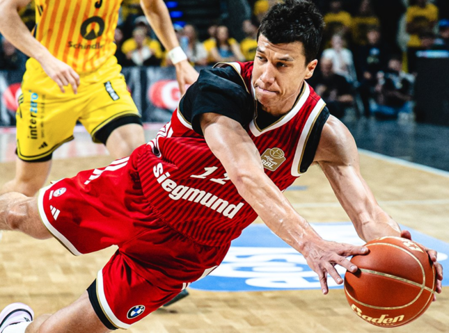 EasyCredit BBL Bayern Munich takes 2-1 series lead over ALBA Berlin in ...