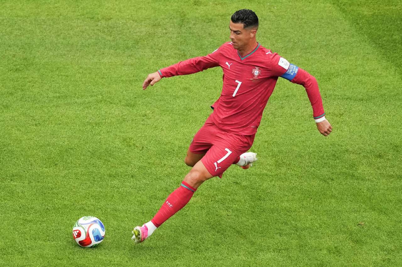 Portugal's Cristiano Ronaldo posts positive message on Instagram ...
