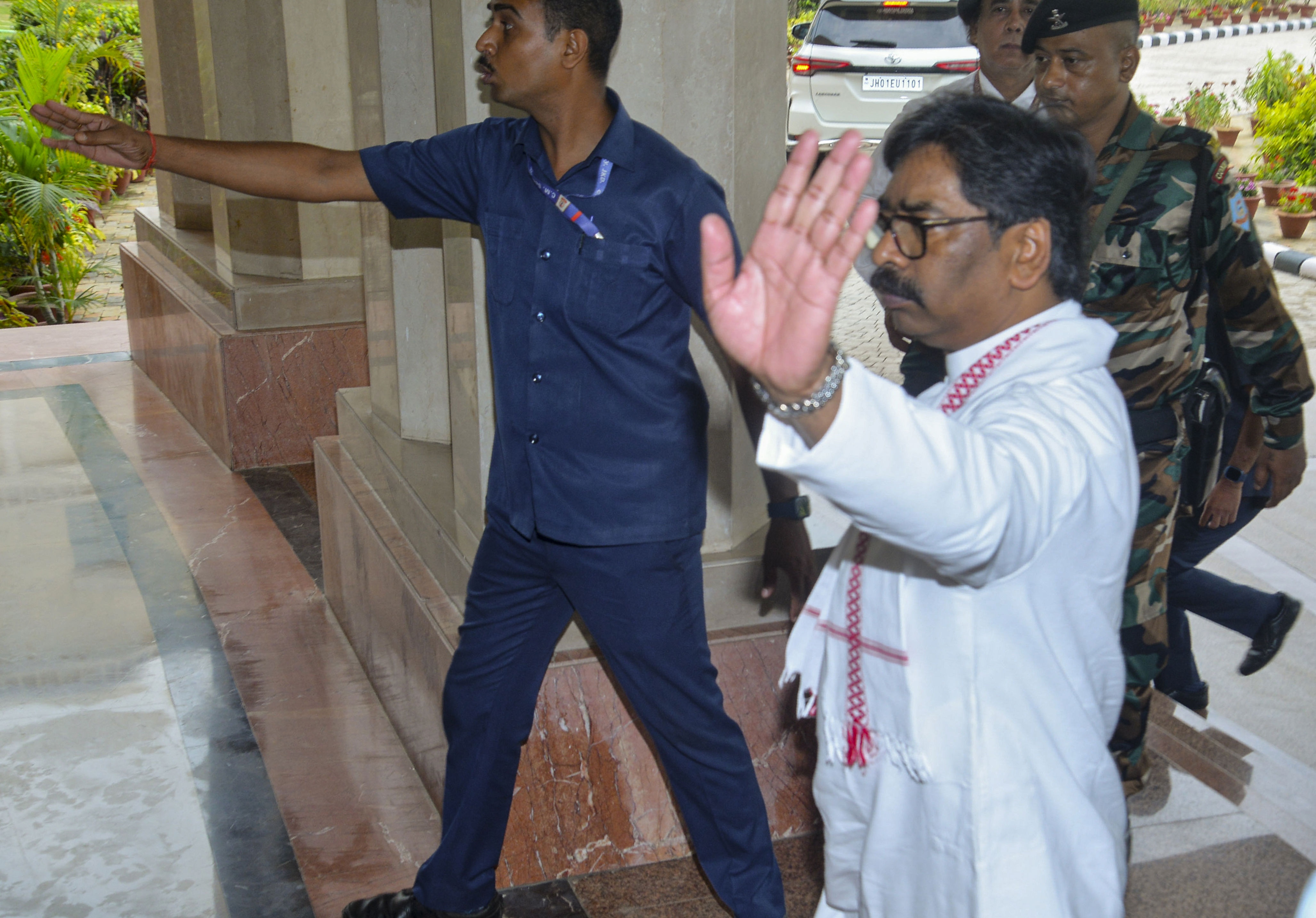 Cross-voting in Jharkhand RS polls: NDA-backed independent candidate ...