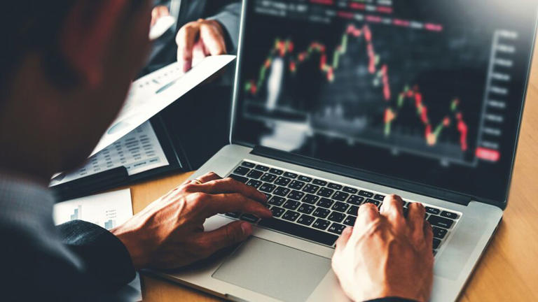 ICICI Prudential Mutual Fund trims stake to 7.12% in Kalpataru Projects ...