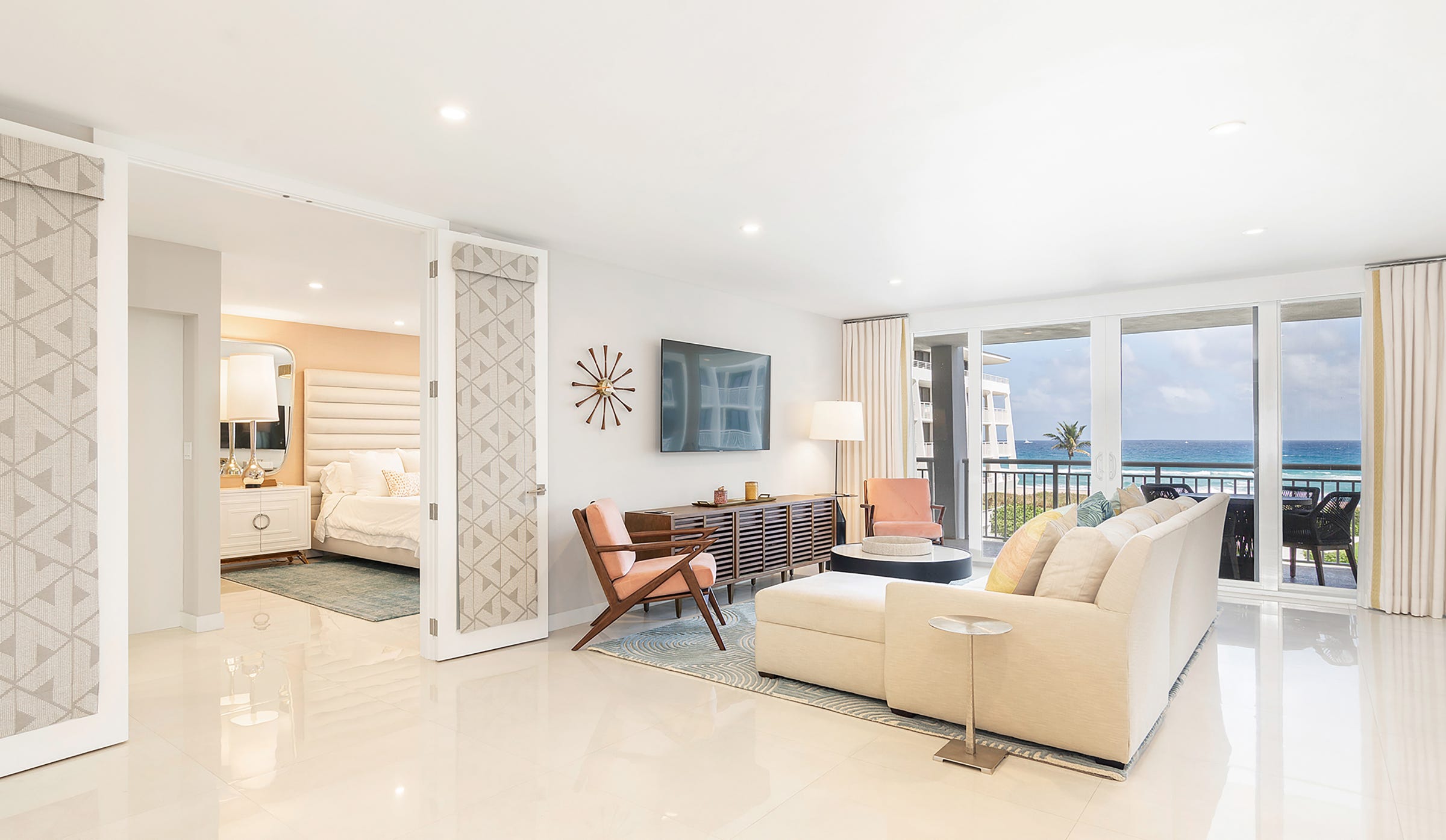 Sea view enthralled owners of Palm Beach condo priced at about $2M
