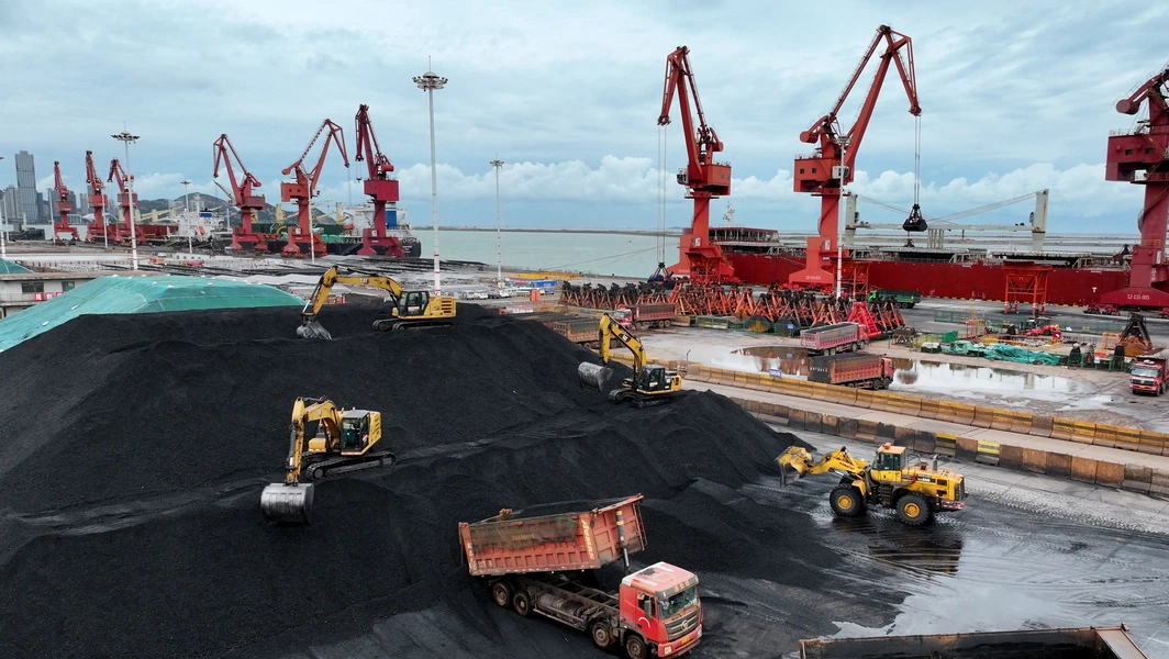 Energy density and efficiency: Uranium pellets vs. coal