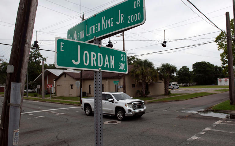 Plan to make MLK Jr. Drive and Davis Highway two-way streets is dead