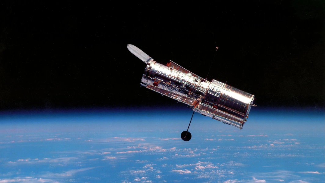 Webb and Hubble reveal Terzan 5’s four stellar generations