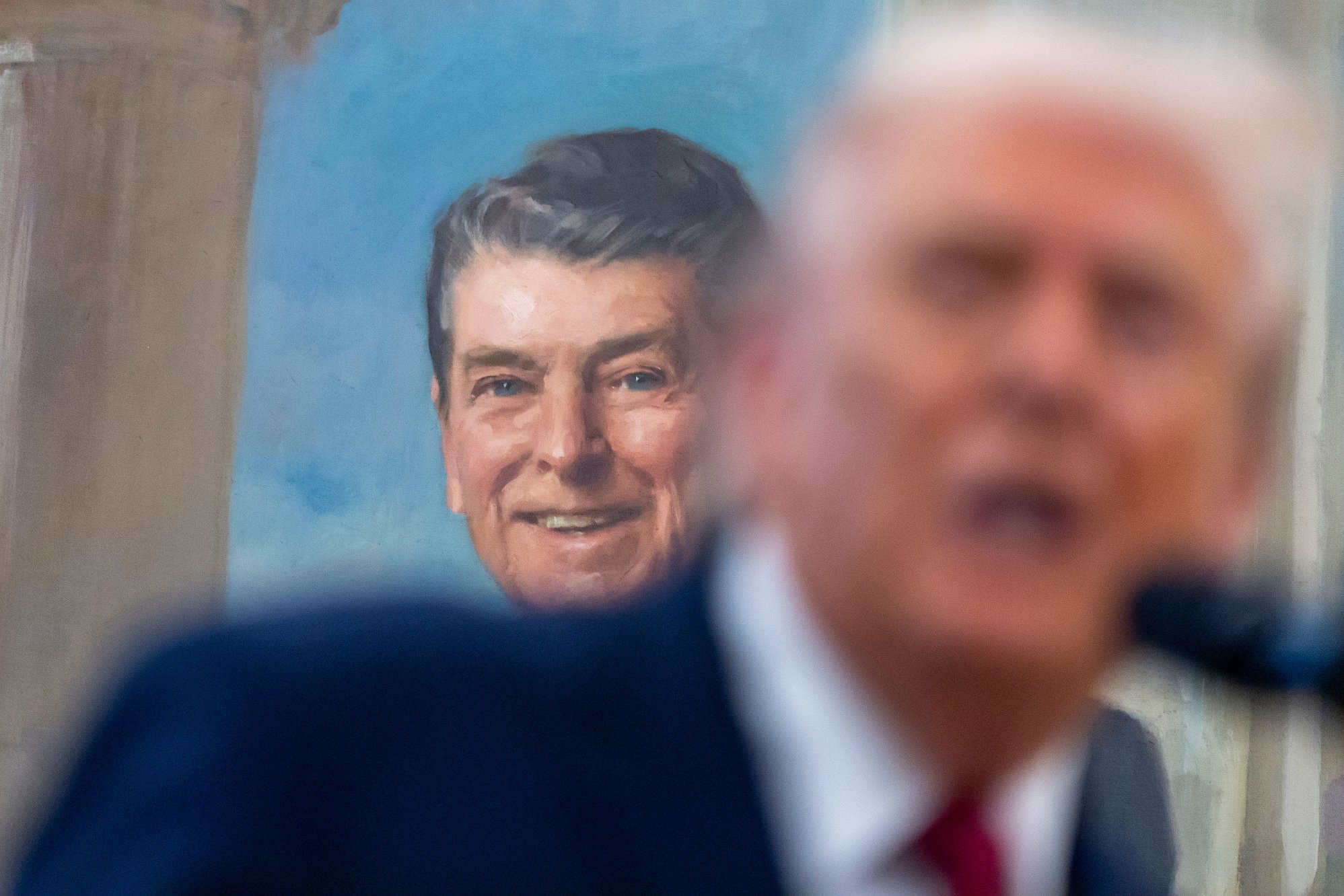 Iran-avtalen: – Reagan snur seg i graven