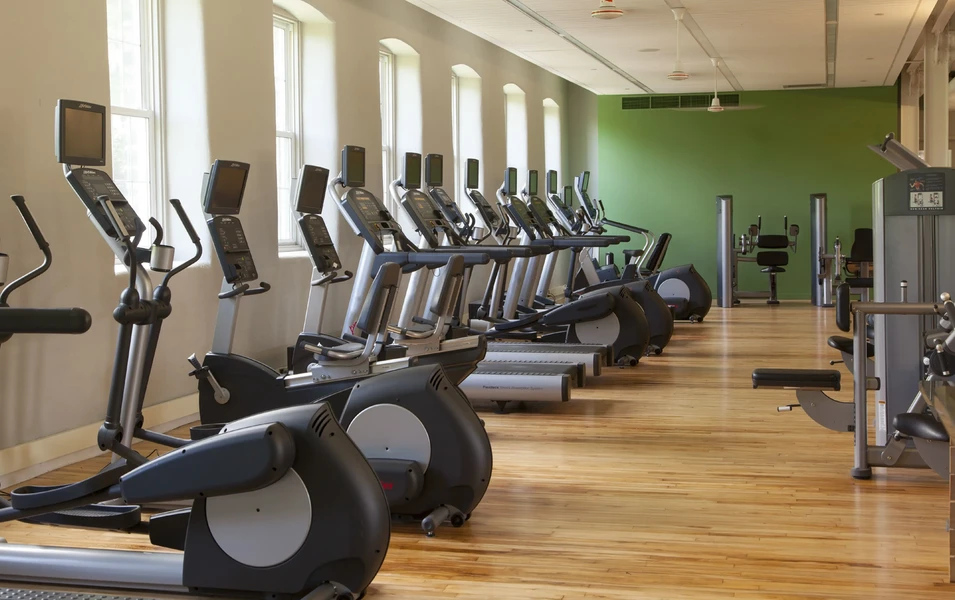 Build a gym routine that actually sticks