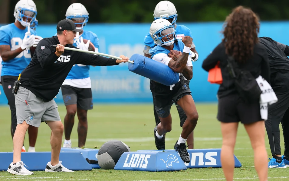 Lions wrap minicamp with WR shake-up and fierce battles ahead