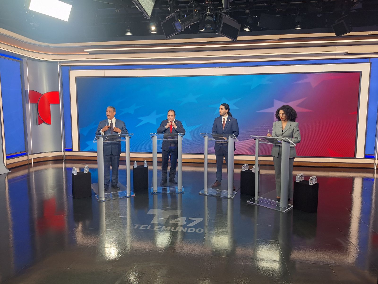 La batalla por el corazón latino de NYC: aspirantes al curul del ...