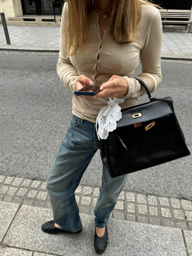 The real show of status in 2026 isn't carrying a Birkin—it's wearing ...