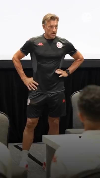 Vertical soccer WC26 Renard speech refeed