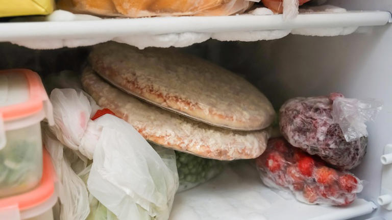 How long is frozen pizza really good for?
