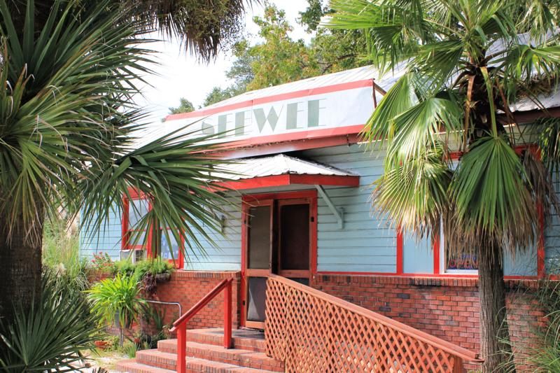 Owners of decades-old Seewee Restaurant on N Highway 17 seek a sale as ...