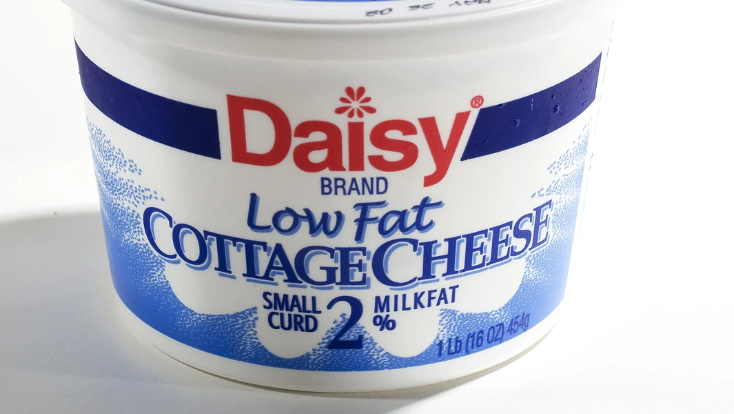 Cottage cheese compared to dairy and plant-based alternatives