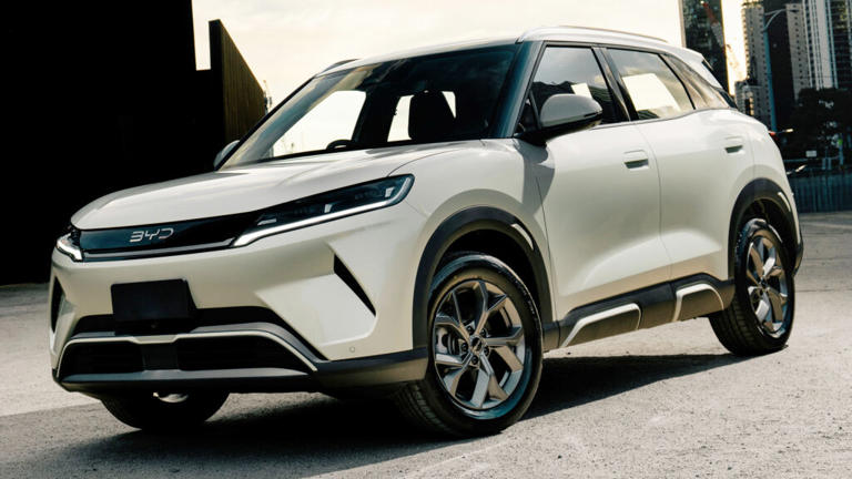 BYD took 5% of the UK market in three years, now it wants 1,500-kW charging