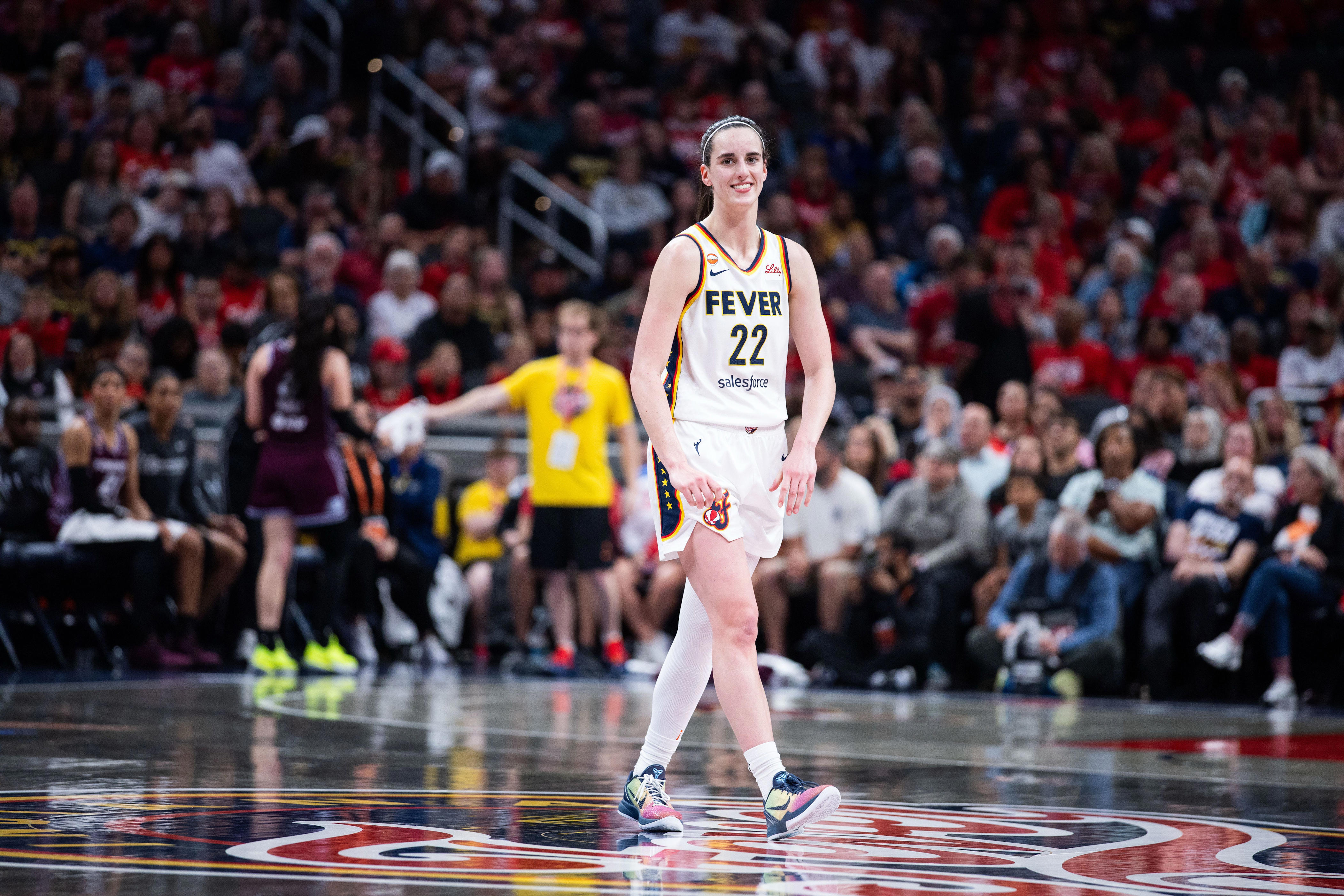 Indiana Fever vs. Phoenix Mercury: Caitlin Clark stats, points