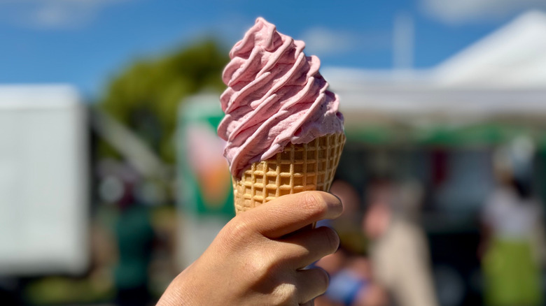The original ice cream truck frozen treat that paved the way for Choco ...
