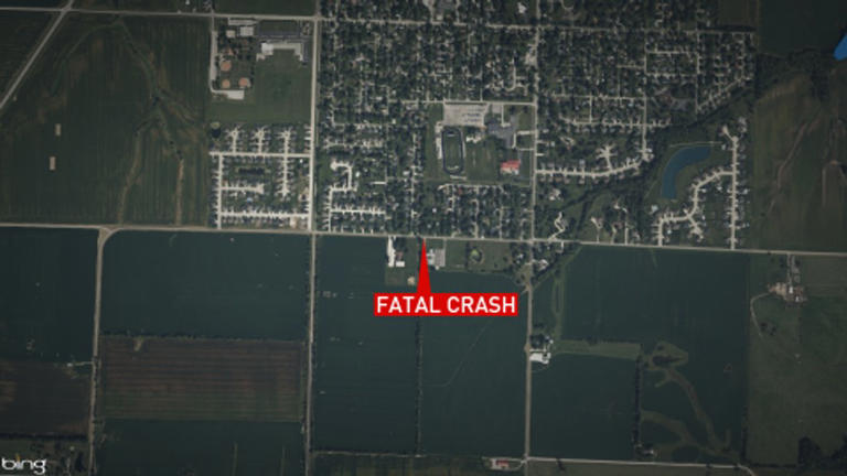 Teenager dead in Boone County crash