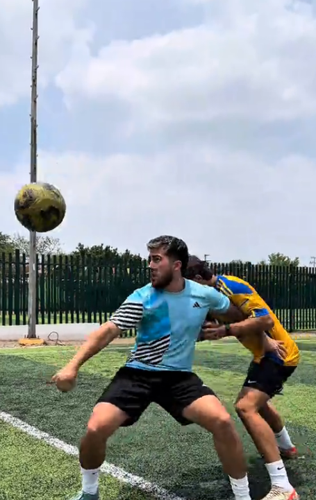 Fútbol en Monterrey sketch cómico