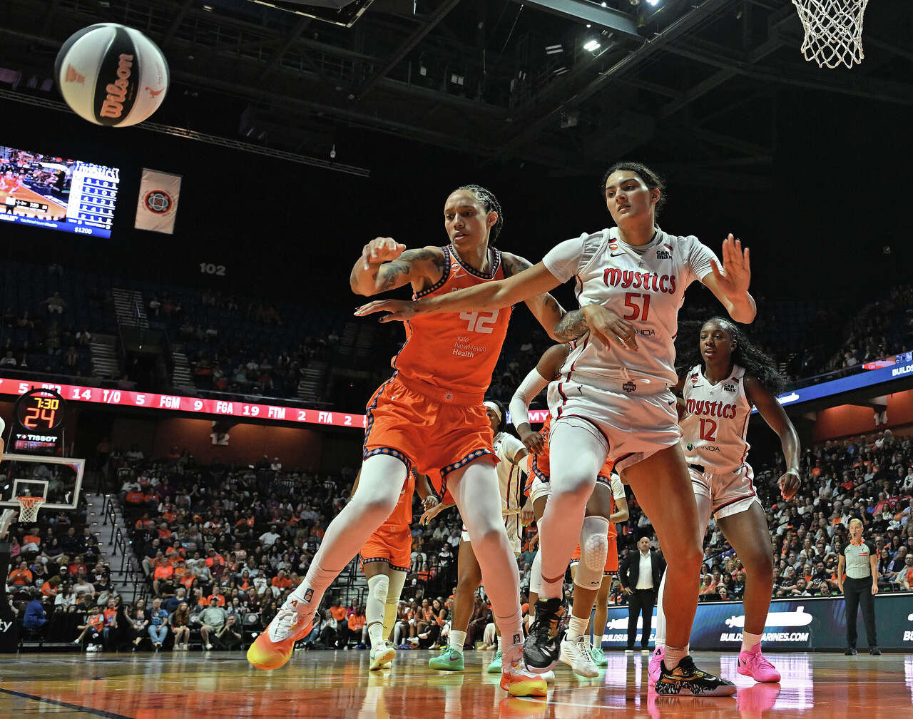 Connecticut Sun fall to Mystics for sixth straight loss as offensive ...