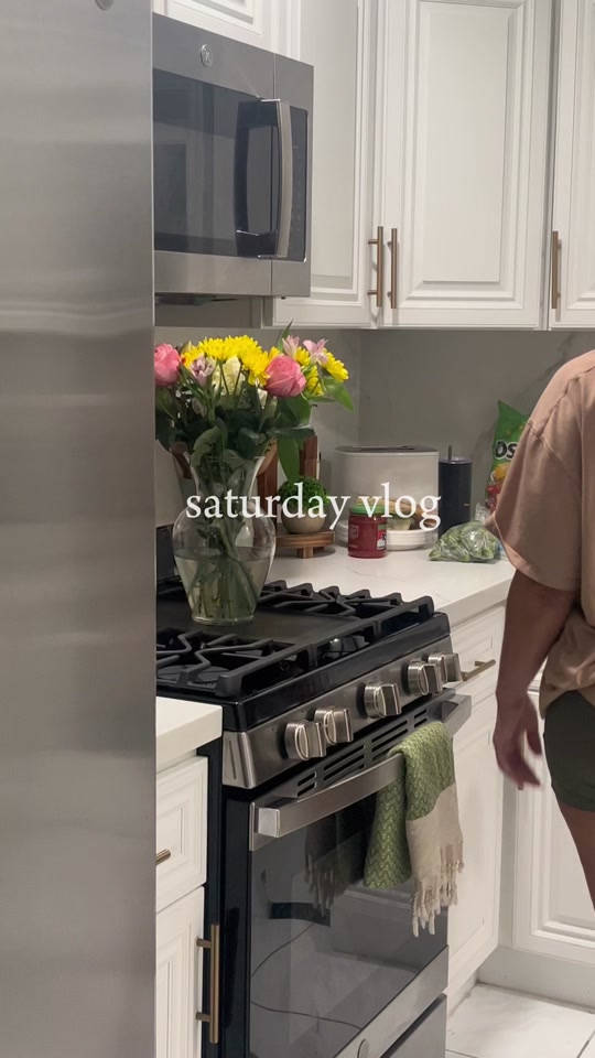 Come spend the day with me in another mini vlog
