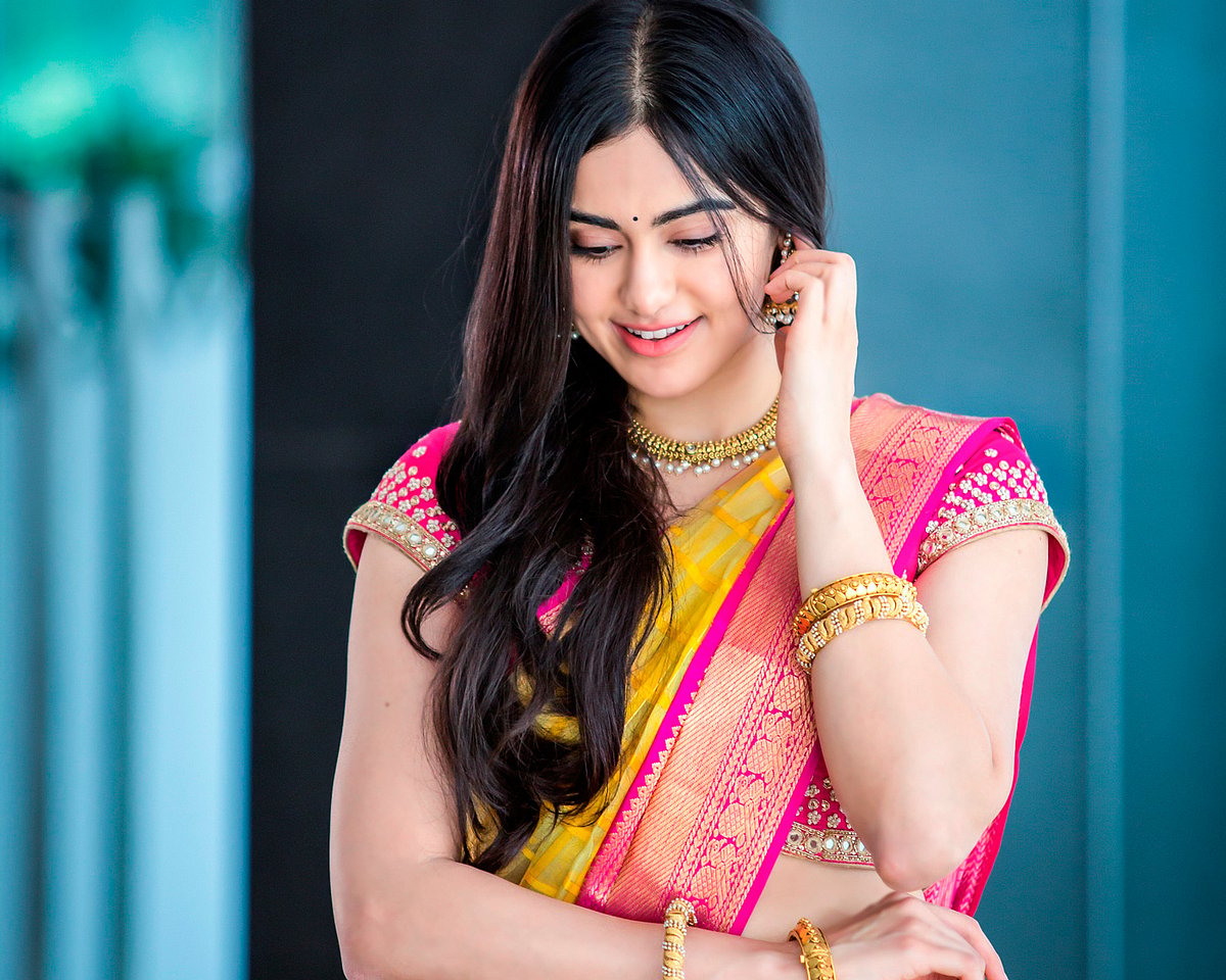 Adah Sharma to make Marathi debut with Gajra