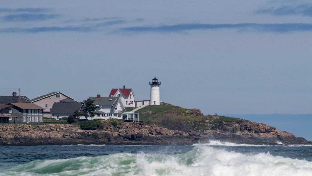 Maine’s scenic coastal towns and landmarks