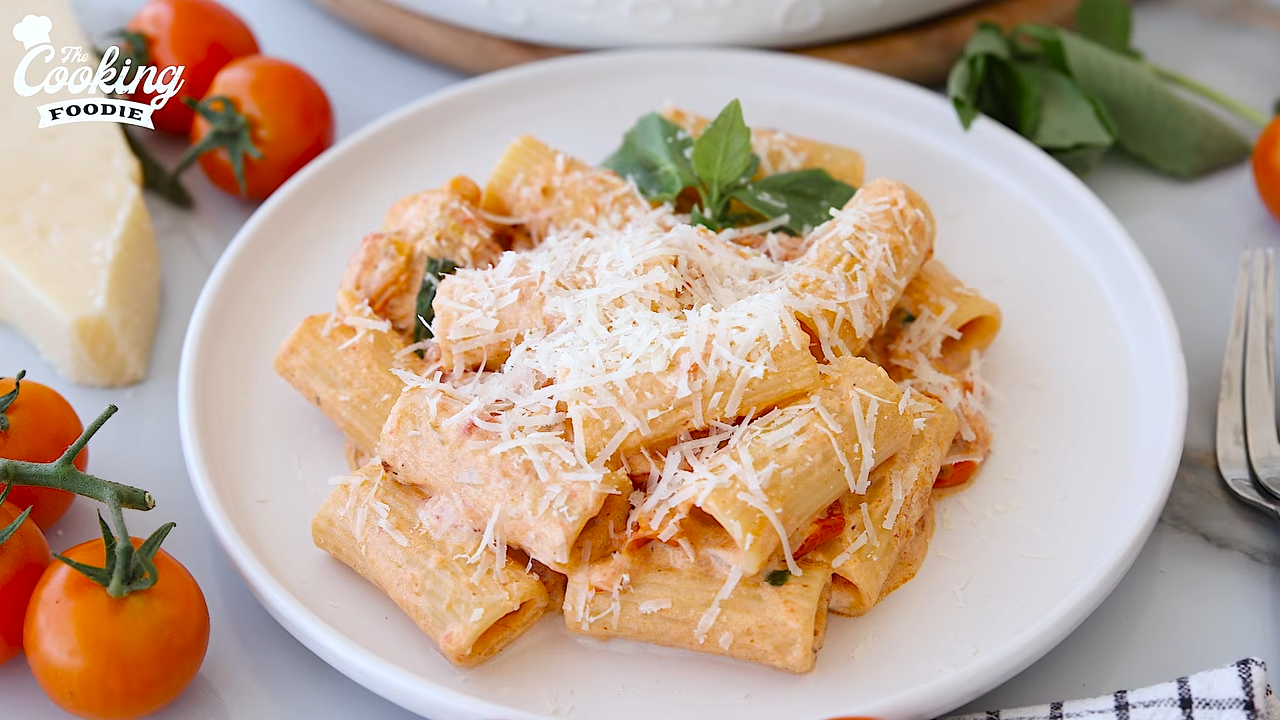 The creamiest pasta you can make without summoning an Italian grandma