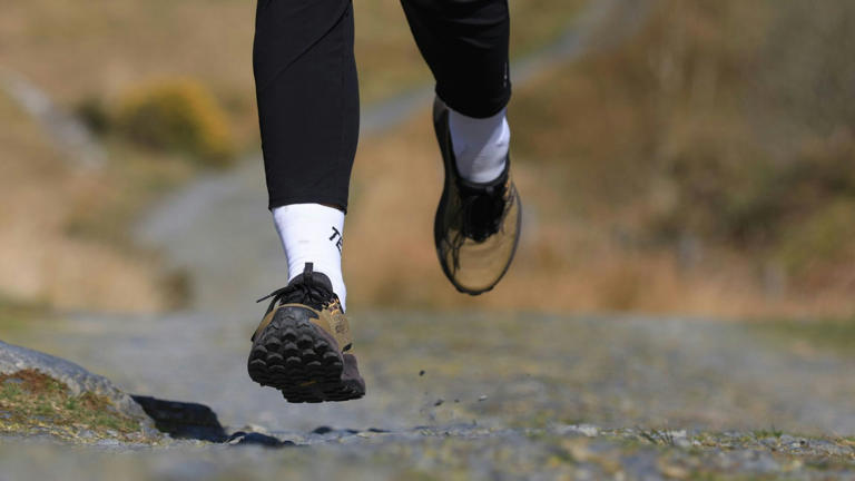 Meet our trail running shoe of the year – the Saucony Xodus Ultra 4