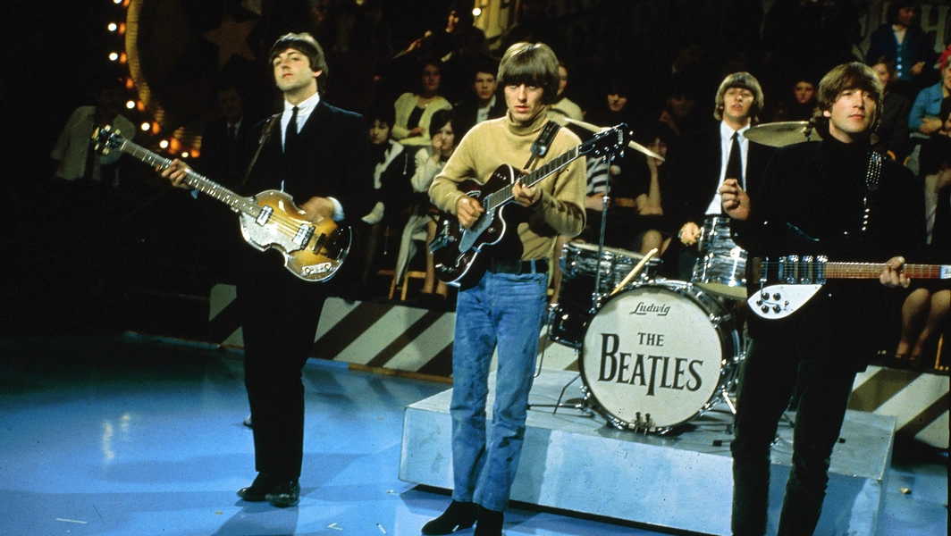 12 famous bands that started as backing acts
