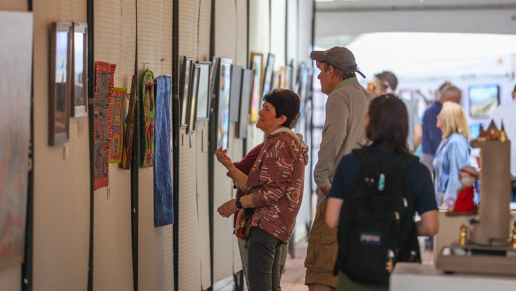 5 artistic small towns perfect for retirement
