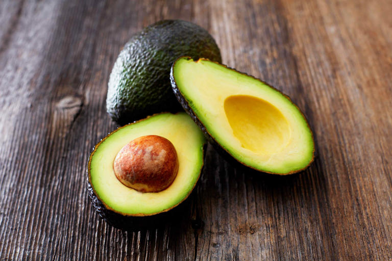 This $7 container saves leftover avocados from going to waste—here’s ...