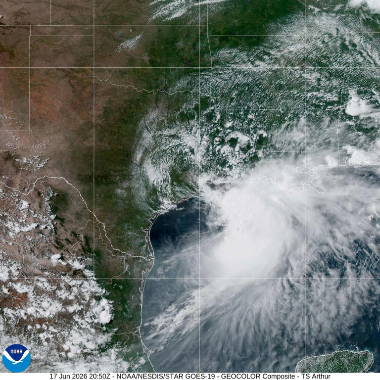 Tropical Storm Arthur comes ashore in Texas as Gulf Coast storm ...