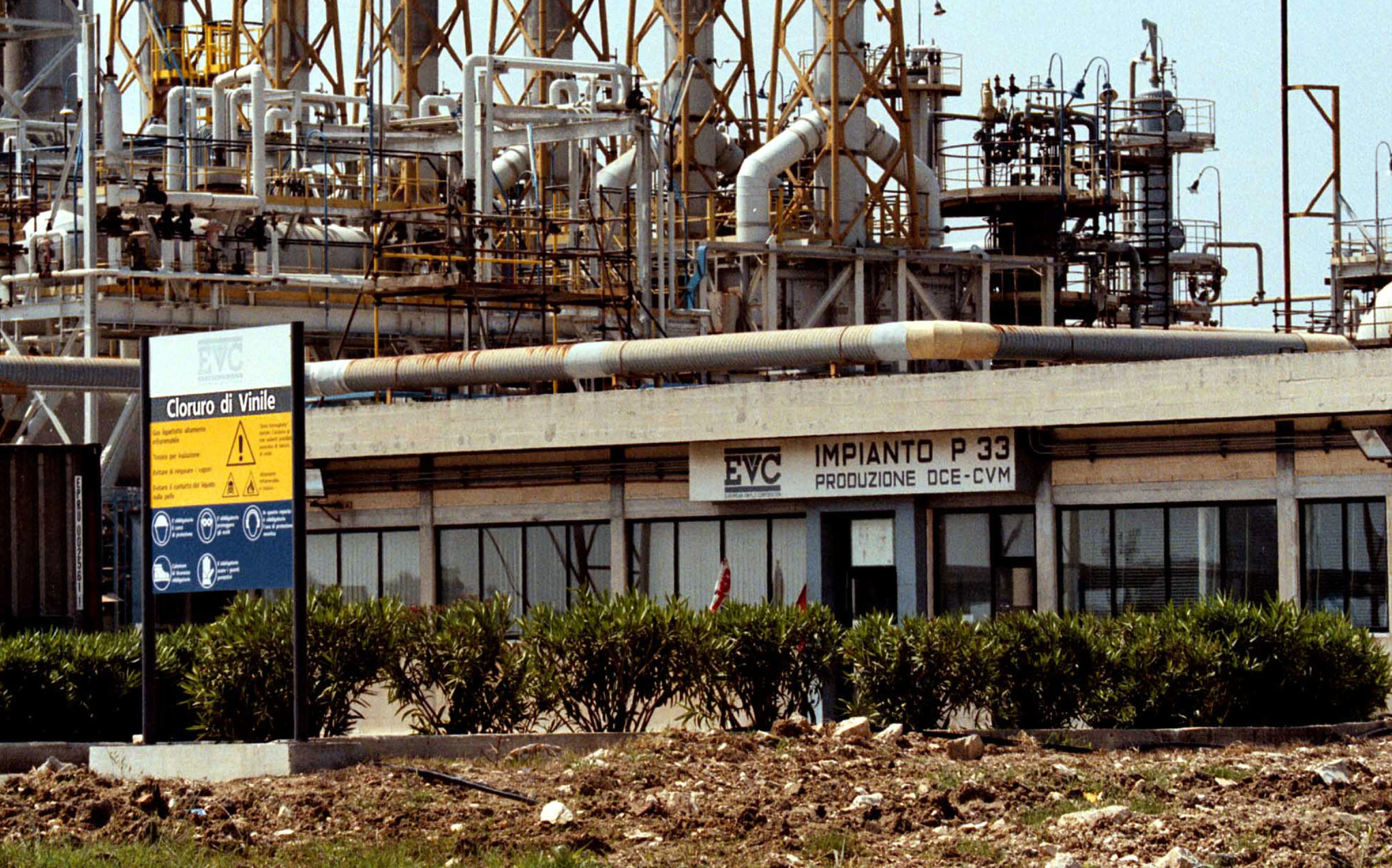 Cobas e Failm, sciopero ditte Petrolchimico Brindisi il 23