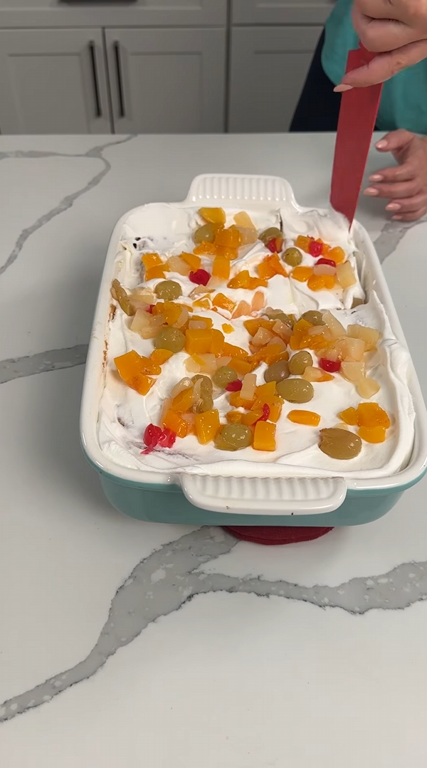 Easy cake hack fruit cocktail angel food dessert so light and sweet