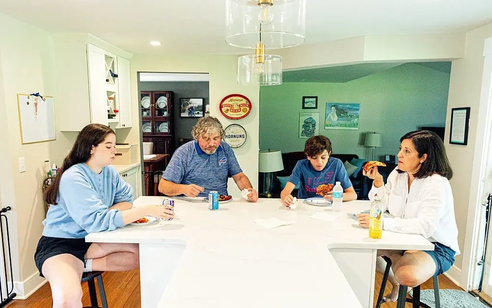 Experts stress firm routines and family ties for resilient kids