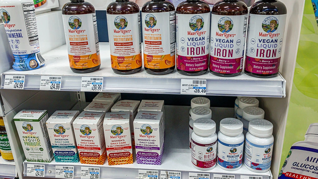 Anti-aging supplements and cancer risks