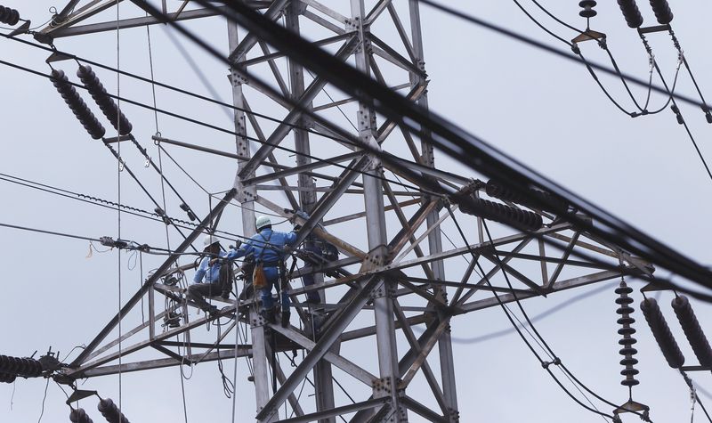 Indonesia's energy minister says government working to secure coal ...
