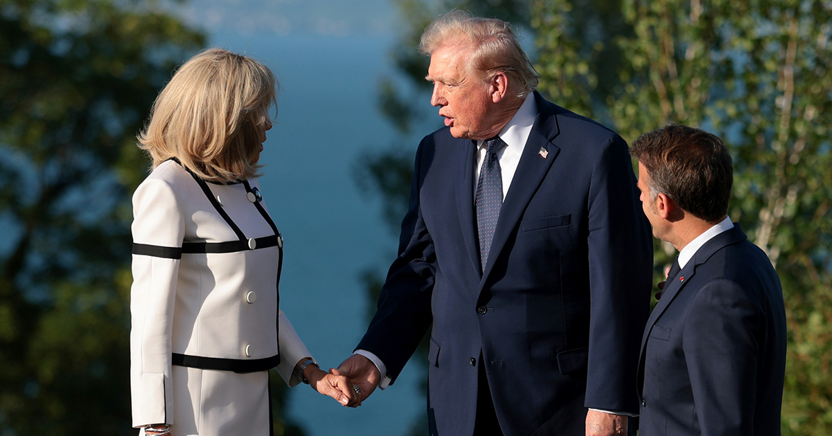 Lip reader reveals what Trump whispered to Brigitte Macron during ...
