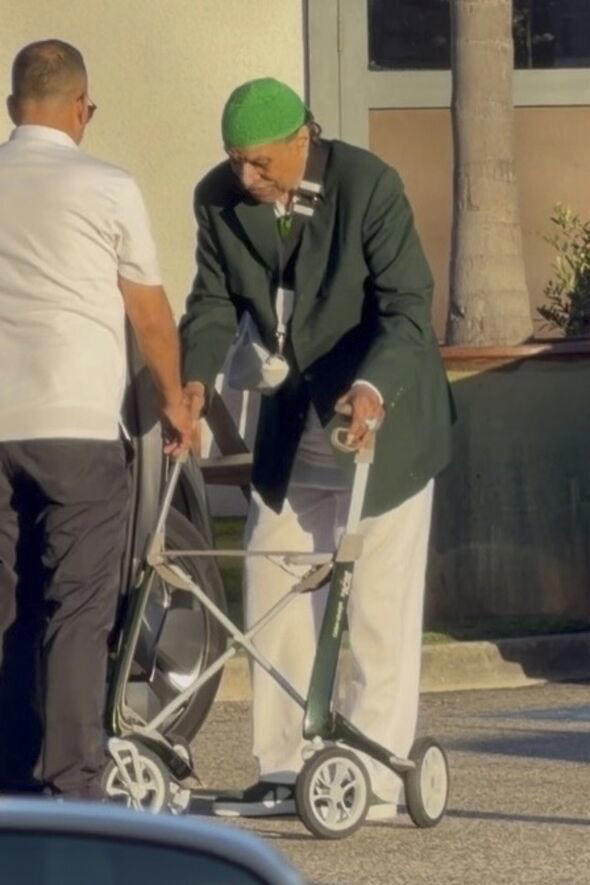 Star Wars icon Billy Dee Williams, 89, seen with walking frame on frail ...
