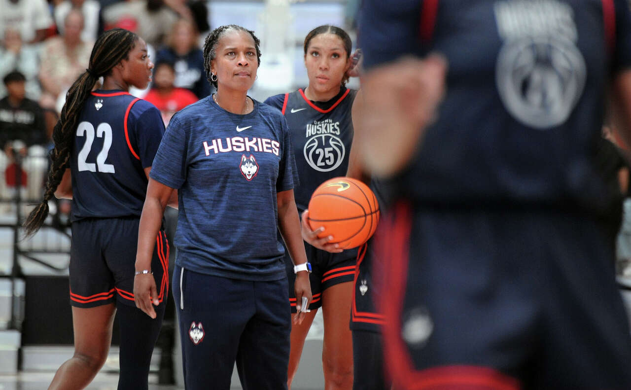 Jamelle Elliott explains why she left UConn women's basketball ...