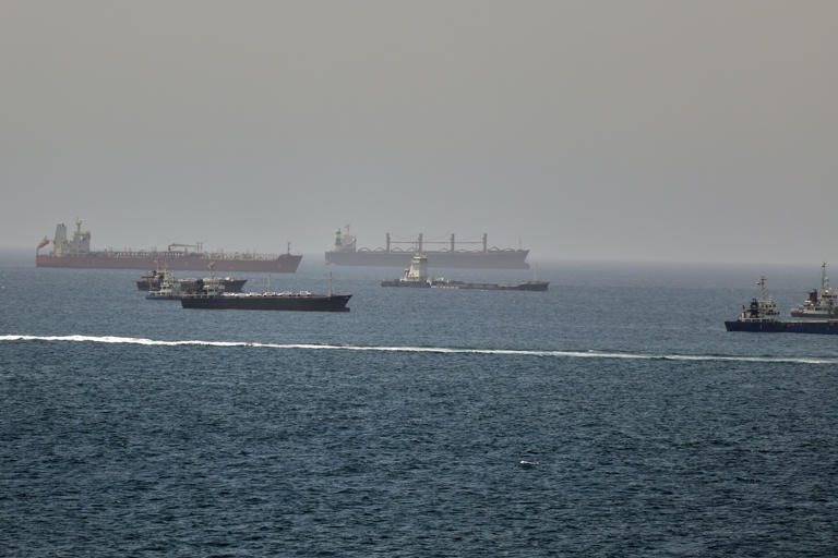 Iran, firmato da remoto l’accordo con gli USA. Premier Pakistan ...