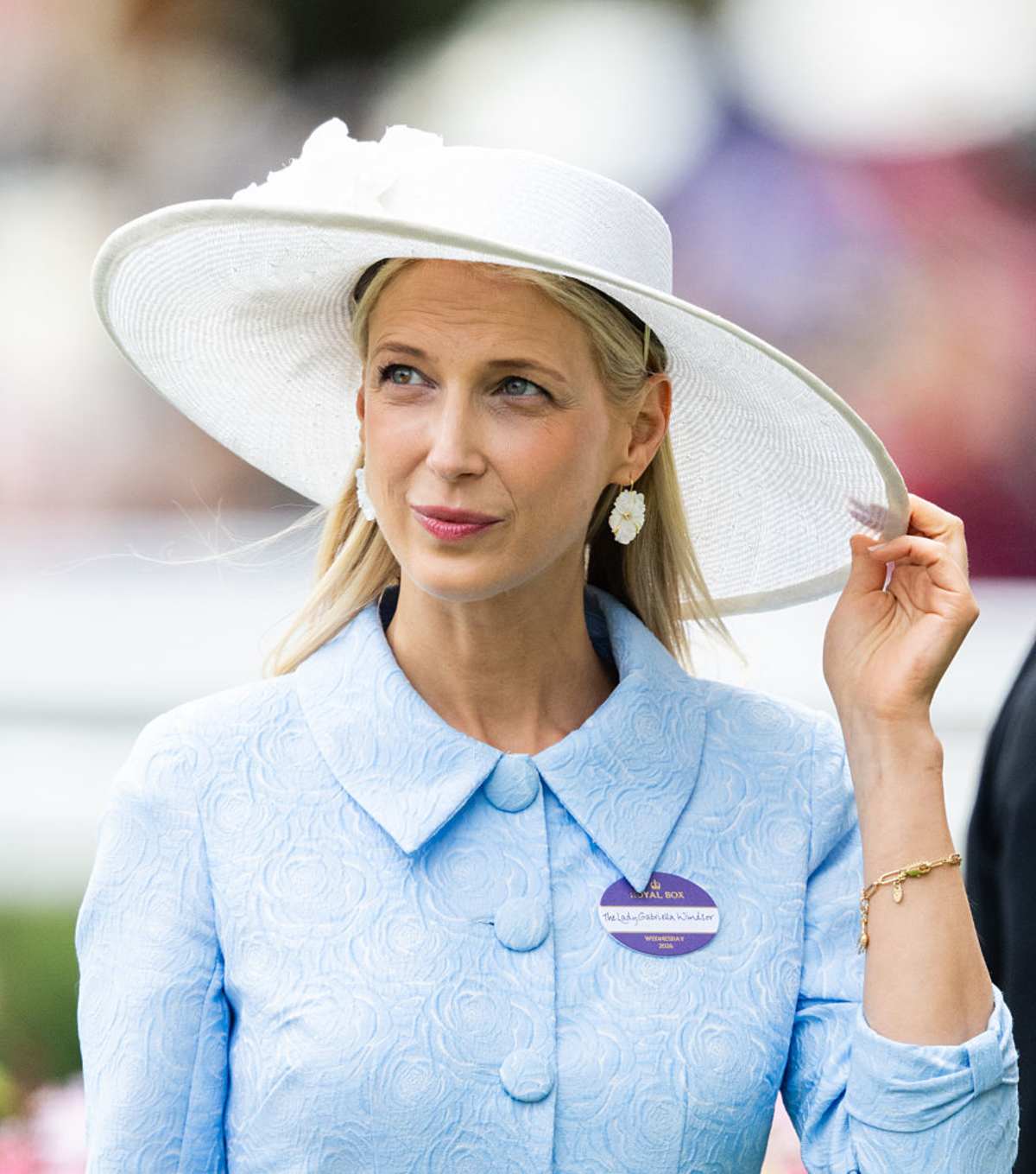 Princess Kate nearly struck in the eye by oversized hat during Royal ...