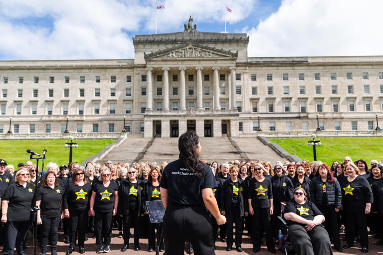 Rock Choir perform 'The Power of Love' among record gathering of ...