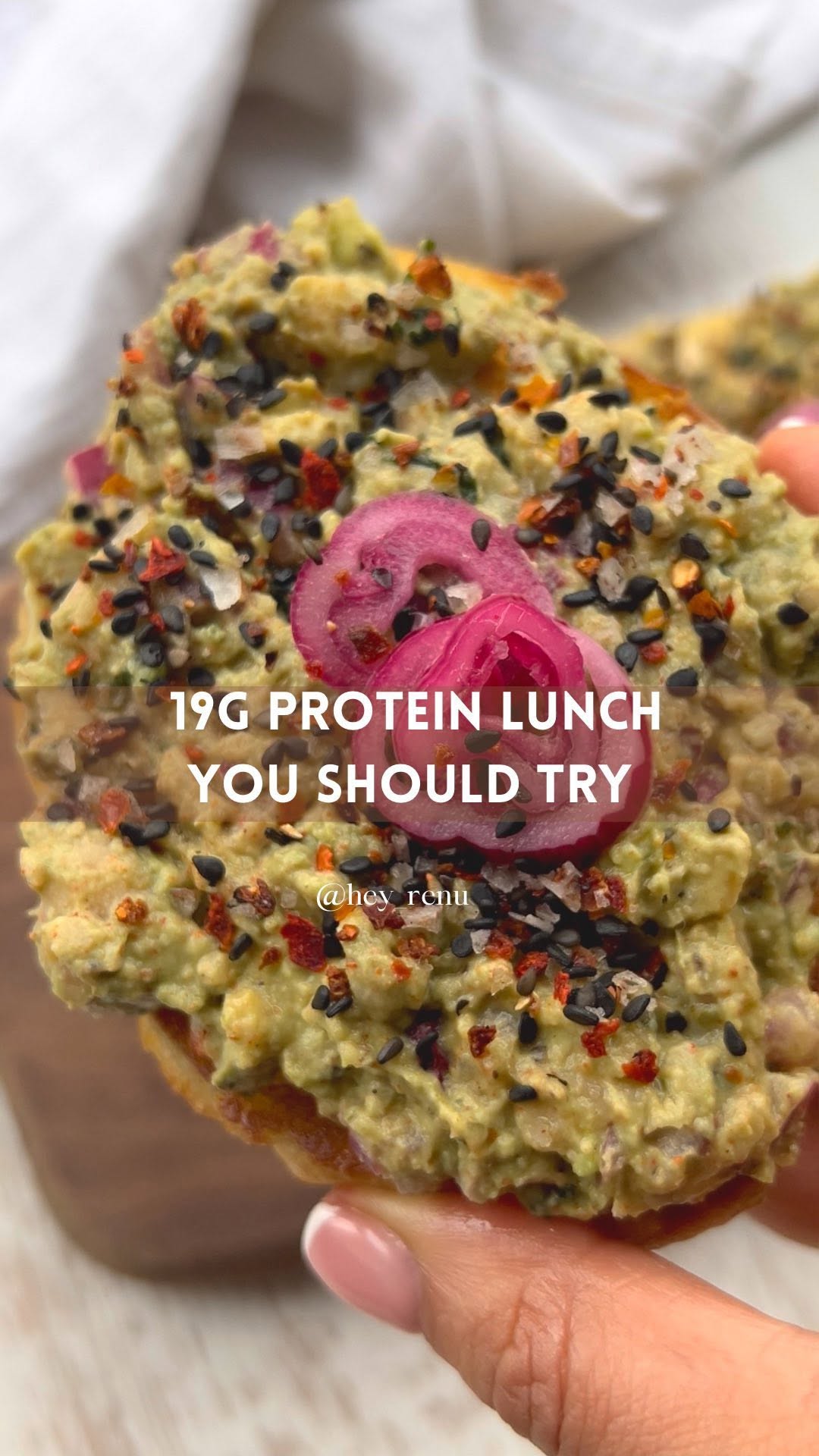 19g protein chickpea and avocado lunch in just 5 minutes