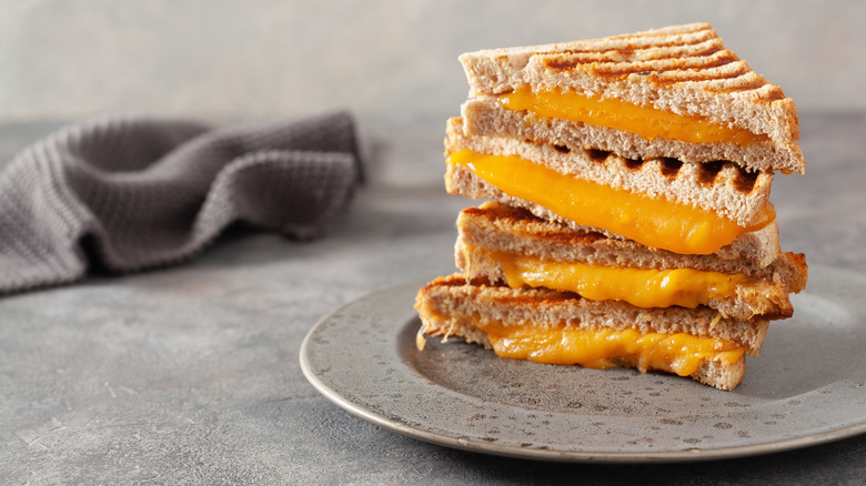 Before cooking a grilled cheese, don't make these mistakes