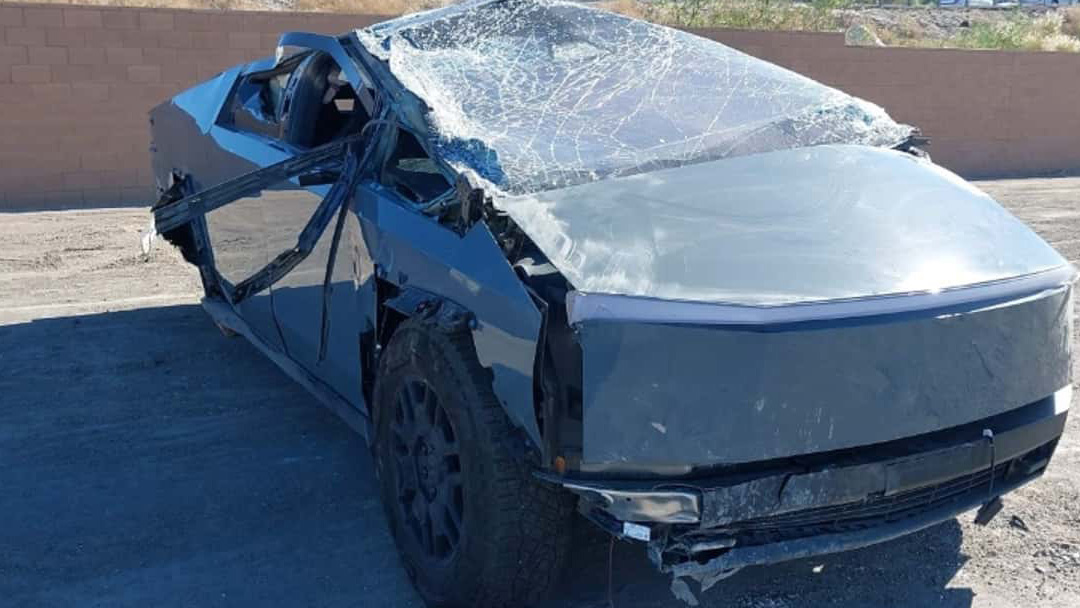 Victim of 'defectively designed' Tesla EV perished in 2600°C fire