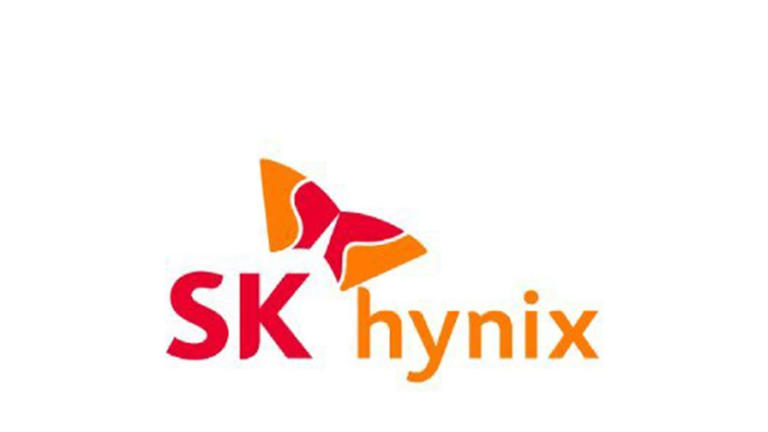 SK hynix ships HBM4E samples, joins Samsung in key AI chip race