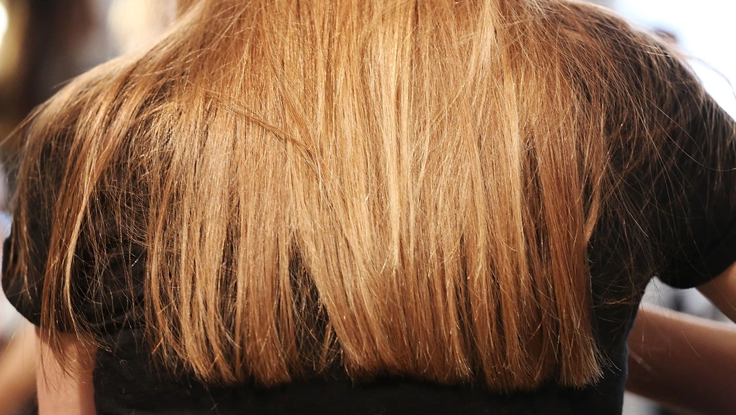 Guide to choosing and caring for blonde highlights