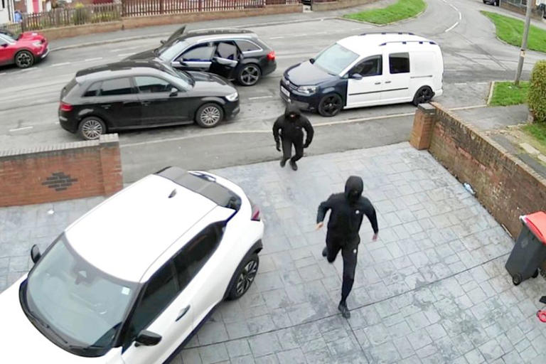 Watch terrifying moment man kidnapped from Telford house and shoved in ...
