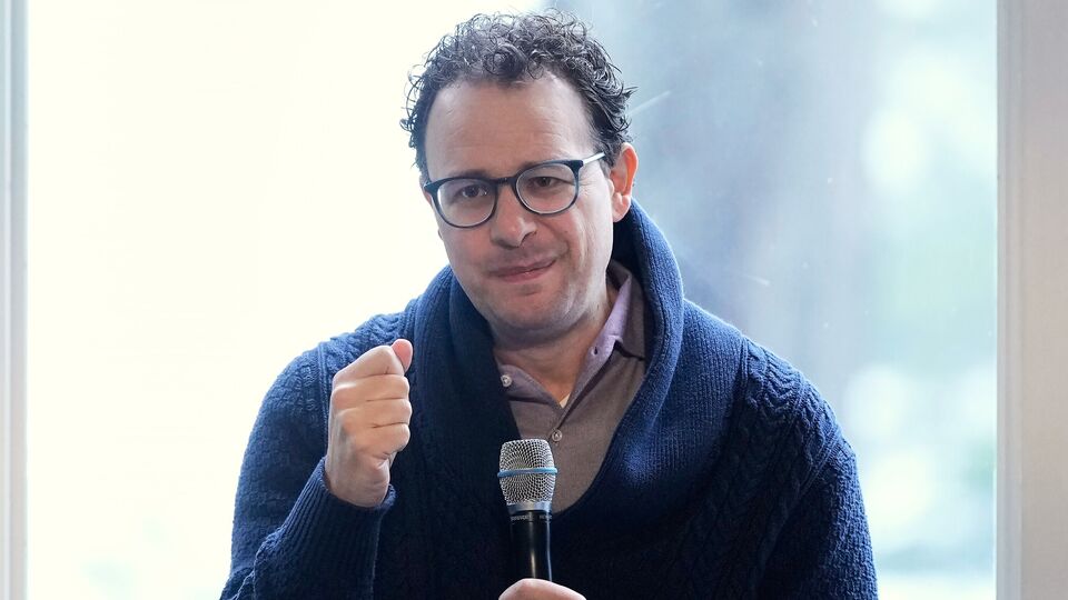 'Why argue with someone you don't trust?' Anthropic CEO Dario Amodei ...